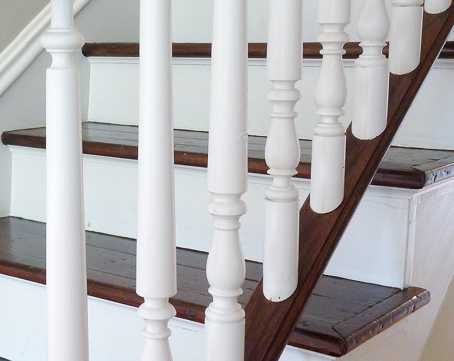 Molding, Stair Parts and other Millwork – HISTORIC DESIGN CONSULTING LLC.